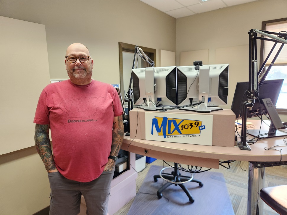 Mike Warner chats about the Threshing Bee at Sukanen Ship - DiscoverMooseJaw.com - Local news ...